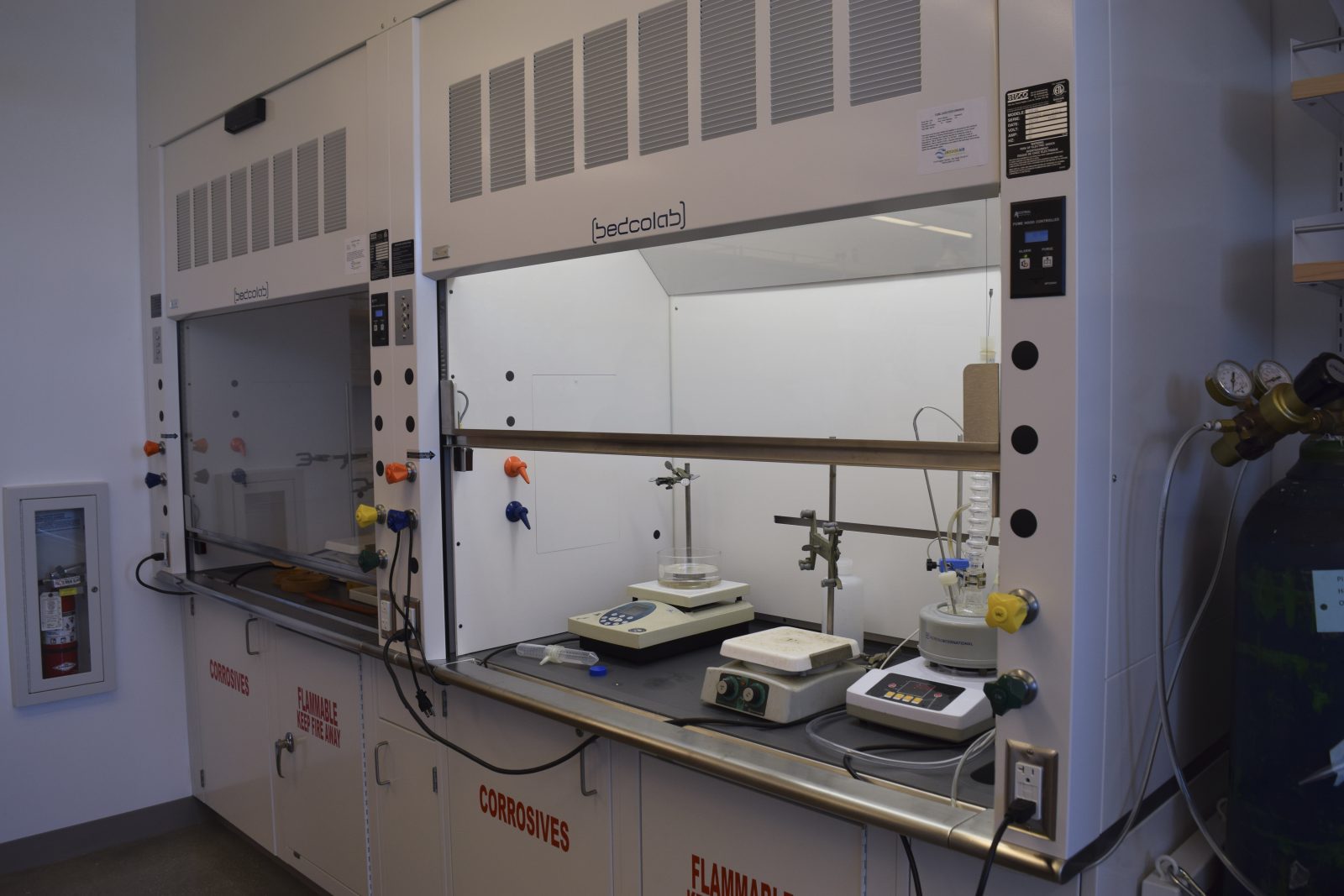 Chapman Dedicates Keck Center for Science and Engineering, Which ...