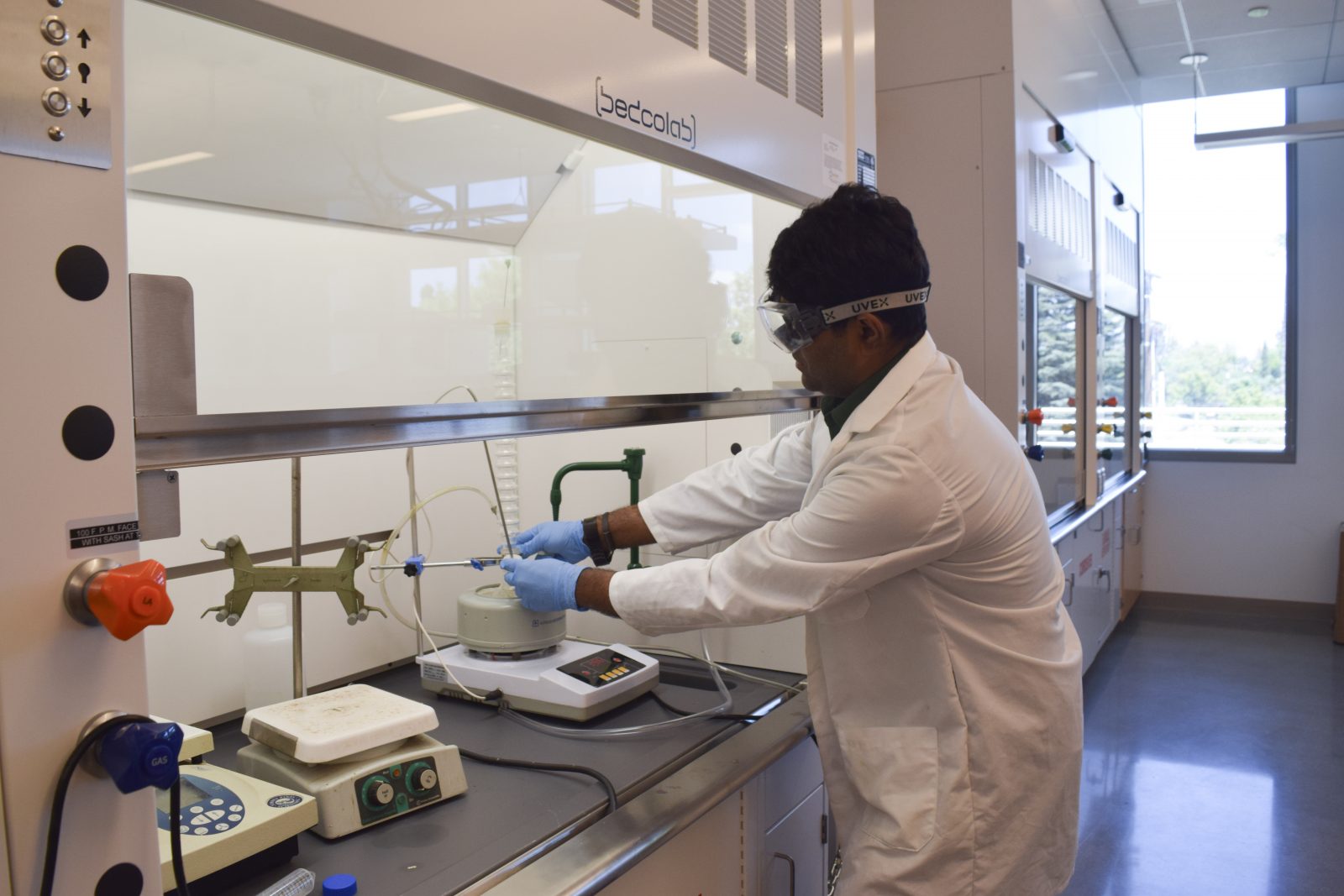 Chapman Dedicates Keck Center for Science and Engineering, Which ...