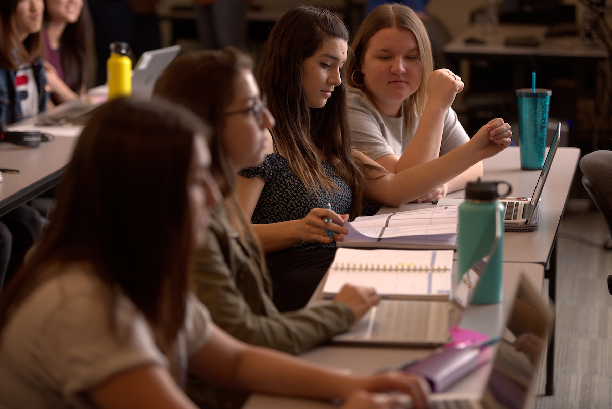 8 Ways to Sustain Health and Wellness as a College Student | Chapman ...