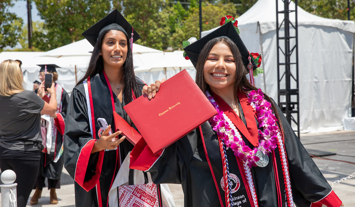 Class of 2023 Ready for ‘Infinite Possibilities’ as Chapman Celebrates ...
