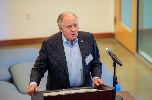 Beckman Foundation Endows Science Scholarship at Schmid College ...